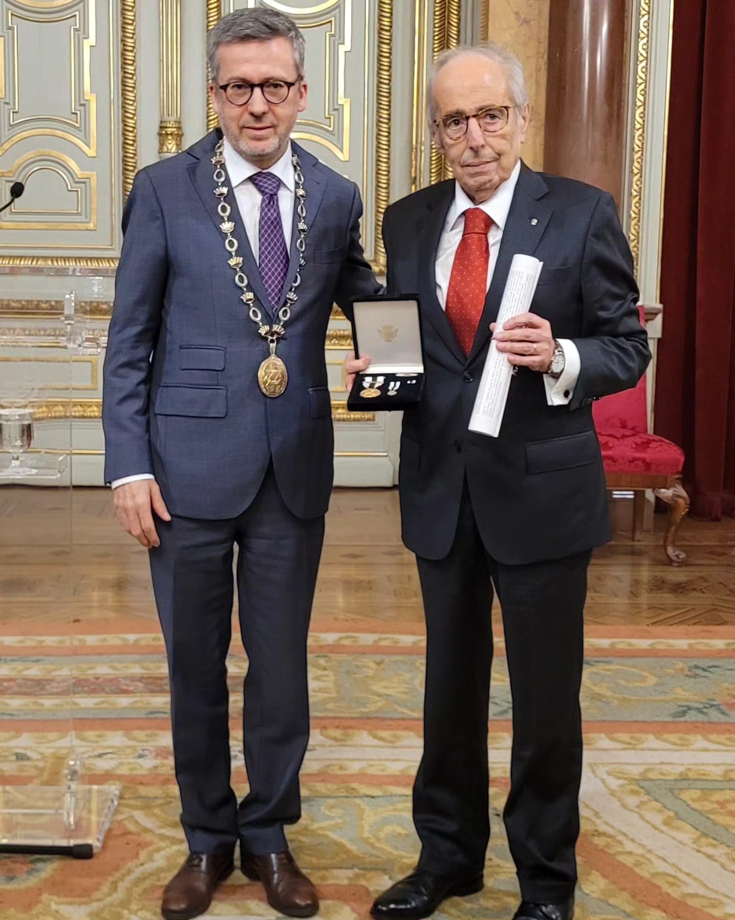 Câmara Municipal de Lisboa homenageia Presidente do COP | Comité ...