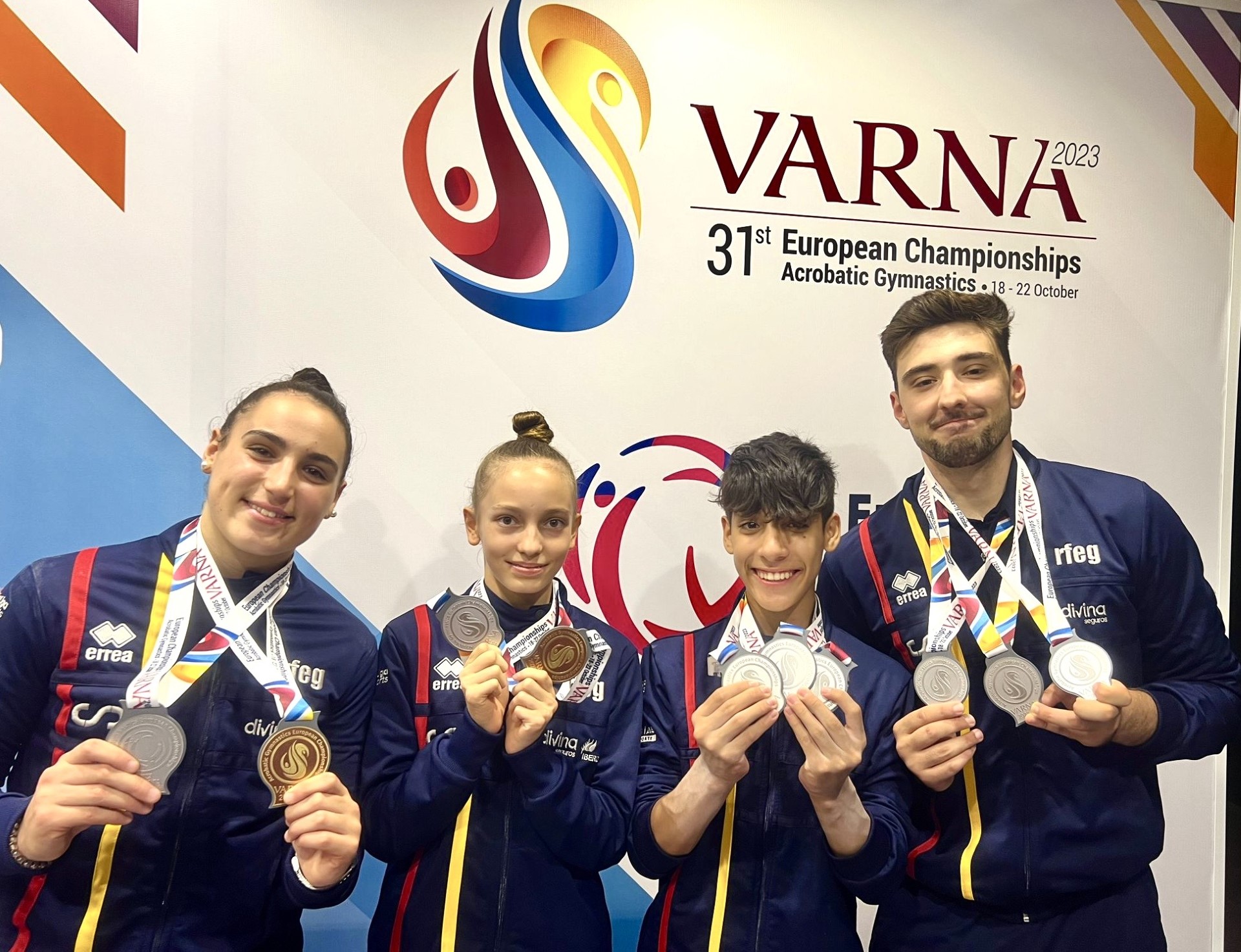 El equipo español de gimnasia acrobática regresa del Campeonato de ...